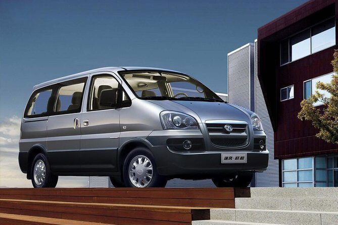 Private Airport Transportation Service from Guilin Airport to Yangshuo - The Luggage and Accessibility Considerations