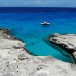 Private and Customizable Half day Boat Experience to Caicos cays - Who Will Love This Tour?