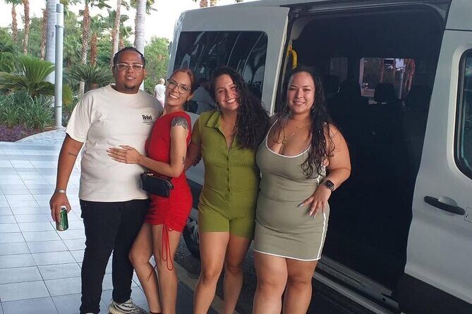 Private Arrival Cancun Airport Transfer to Costa Mujeres Resorts - Transportation and Group Dynamics