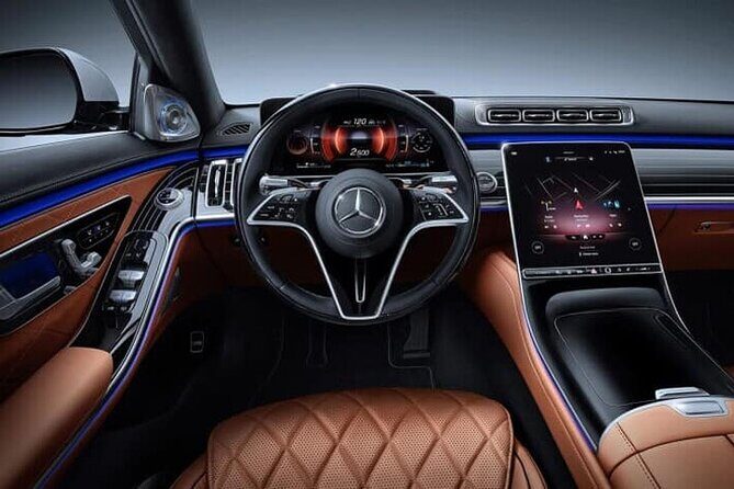 Private Arrival Pudong Airport PVG to Shanghai City by Luxury Car - The Itinerary and What to Expect