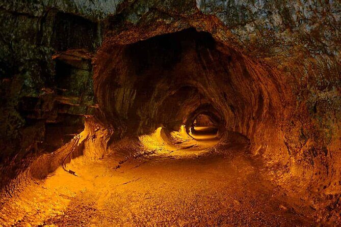 Private Big Island Kona Volcanoes and Waterfalls Tour - The Experience, Guides, and Pricing