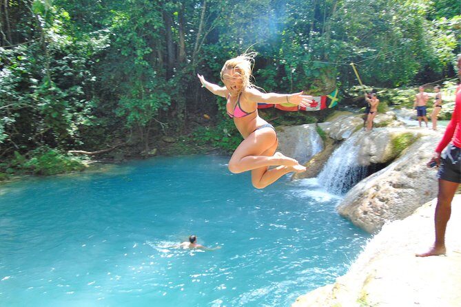 Private Blue Hole & Secret Falls Day Trip plus Shopping from Montego Bay Hotels - Analyzing the Experience’s Value