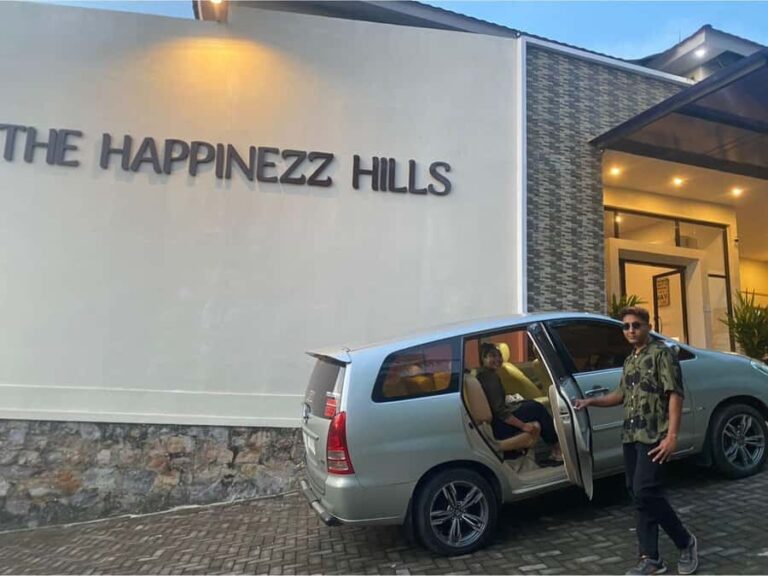 Private car Jepara - Surabaya - Who Should Consider This Service?