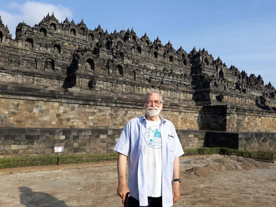 Private Car Yogyakarta: Borobudur Prambanan Temples Day Tour - Why This Tour Offers Real Value