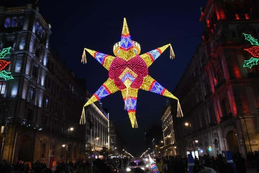 Private Christmas Walking Tour in Cabo San Lucas - Experience Overview: A Walk Through Cabo’s Holiday Charm