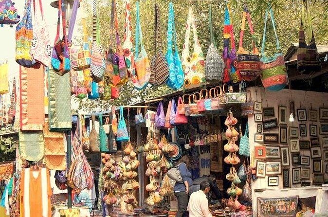 Private Custom Shopping Tour: Delhi's Bustling Markets - What Makes This Tour Stand Out?