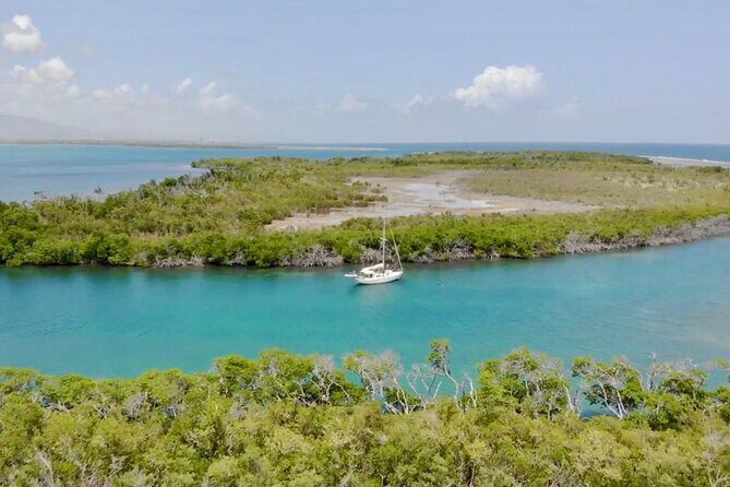 Private Day Sail - South Coast of Puerto Rico - What You Can Expect During the Day
