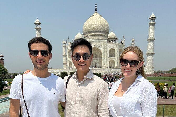 Private Day Tour to Taj Mahal and Agra fort from Delhi - Exploring Agra Fort: A Fortress of Stories