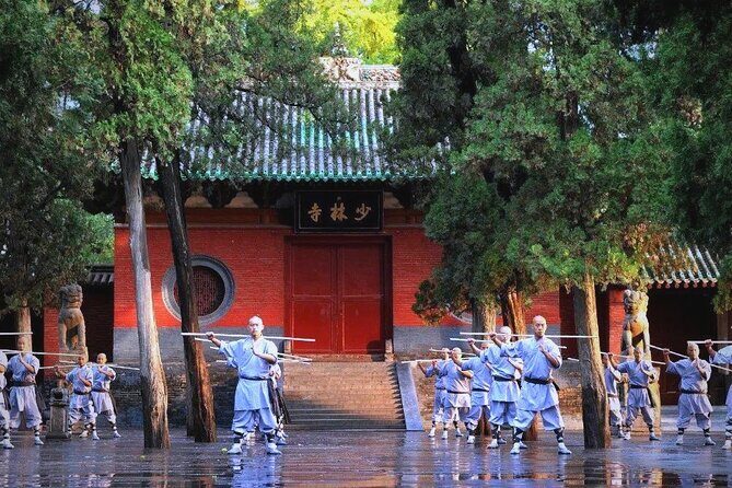 Private Day Trip to Shaolin Temple and Longmen Grottoes - Practical Details and What to Expect
