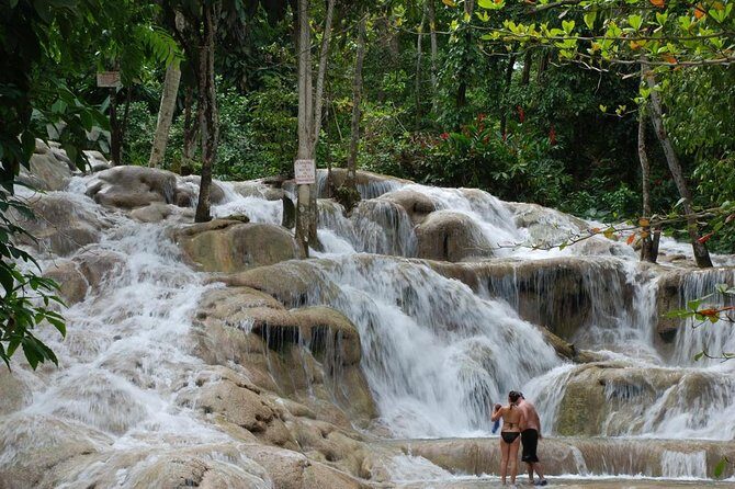 [PRIVATE] Dunn's River Falls, Blue Hole & Secret Falls w/Entrance - Who Is This Tour Best For?