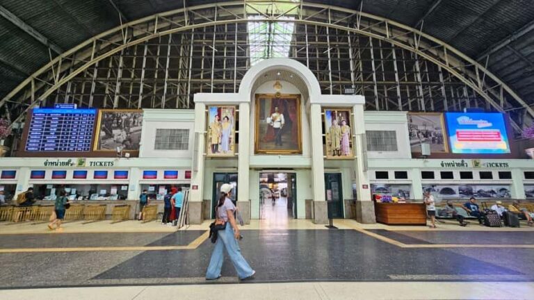 Private Electric Tuk-Tuk Tour + Bangkok Walking Food Tour - The Food Adventure in Chinatown