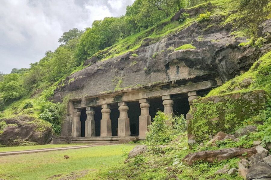 Private Elephanta Caves: Private Half-Day Tour from Mumbai - The Scenic Ferry Crossings
