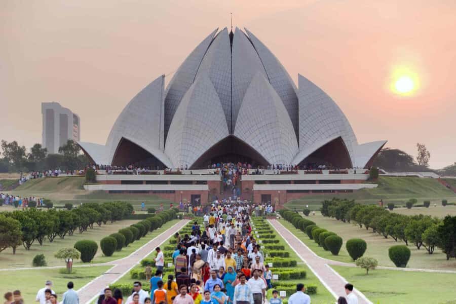 Private Full-Day Old & New Delhi Tour Package by AC Car - Transitioning to New Delhi: The Modern Capital’s Key Icons