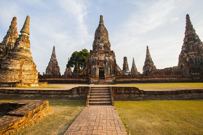 Private Guided Day Tour of the Ancient Ayutthaya - What Youll Experience on the Tour