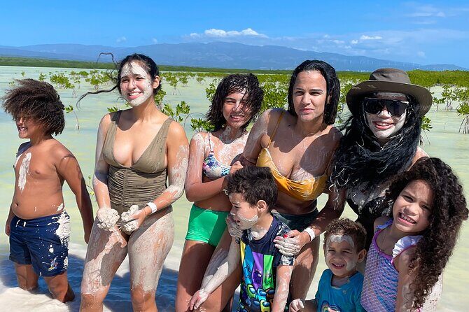 Private Half-Day Mud Bath Tour in La Laguna de Oviedo - What Do Reviews Say?