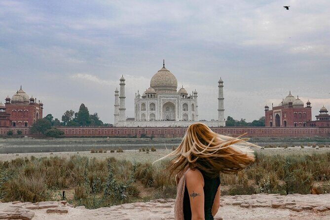 Private Heritage Journey from Jaipur to Agra - Arrival in Agra and Meeting Your Guide