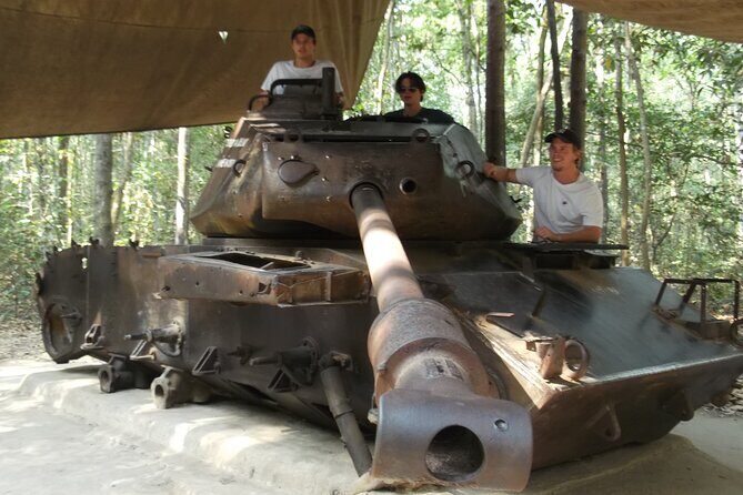 Private History Tour Cu Chi Tunnels and Saigon City Tour - The Experience: What Travelers Say
