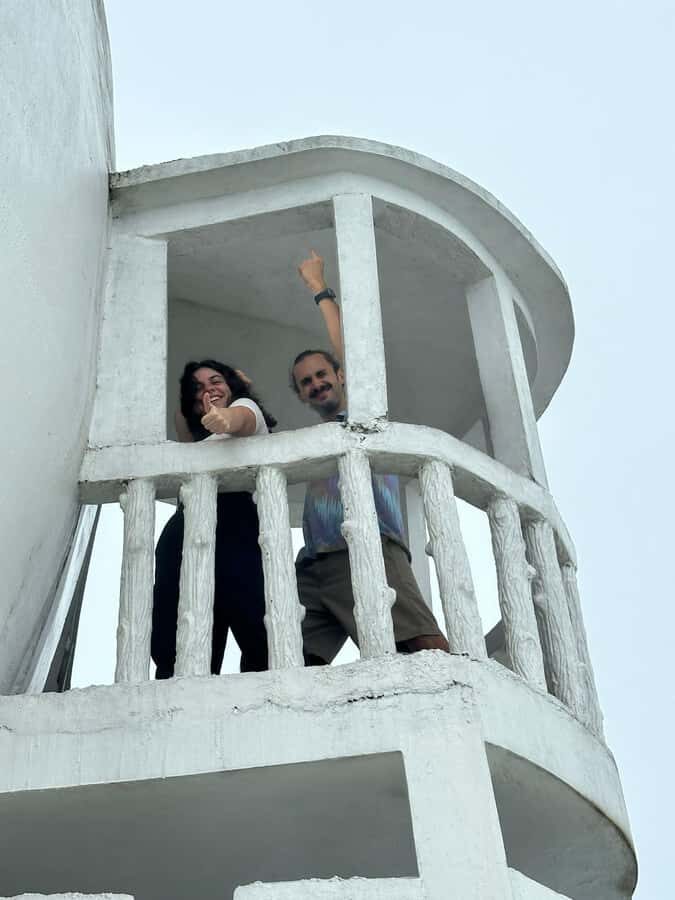 Private Kandy Day Tour: Ambuluwawa Tower & Hidden Temples - The Ambuluwawa Tower Experience