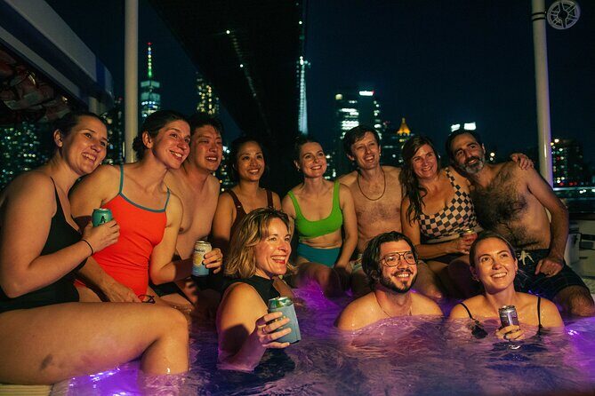 Private Luxury Hot Tub Boat Around NYC and Statue Up to 20 ppl - Who Should Consider This Tour?