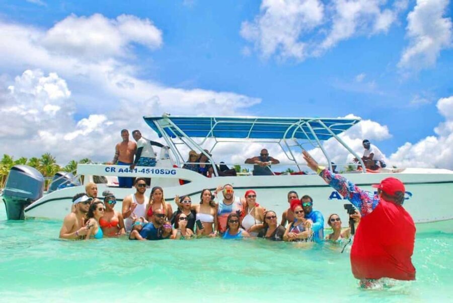 Private: Luxury Saona Island Speedboat Trip with Open Bar - What to Expect: Balancing Adventure and Relaxation