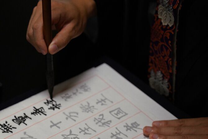 Private Meditation and Calligraphy with a Monk in Tokyo Temple - Practical Details and Value