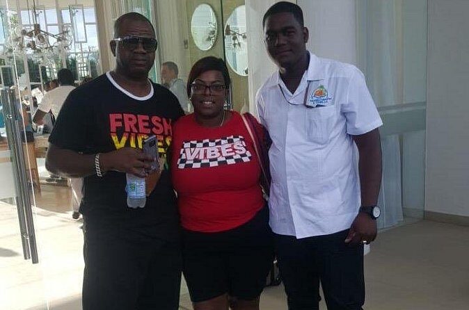 Private Montego Airport -Excellence Oyster Bay Roundtrip Transfer - What’s Included and What’s Not