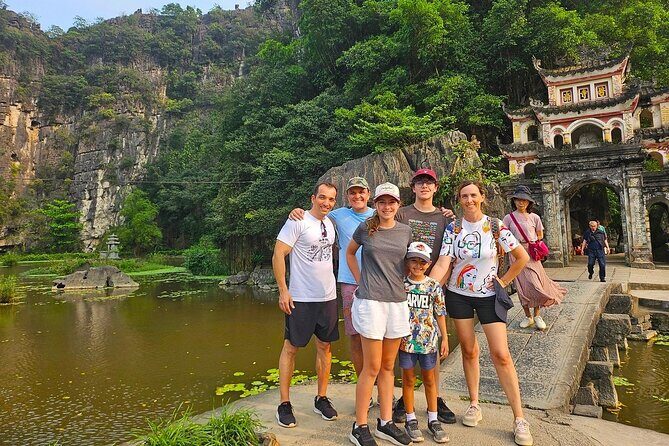 Private Ninh Binh Day Trip: Local Family, Trang An & Bich Dong - Who Should Consider This Tour?