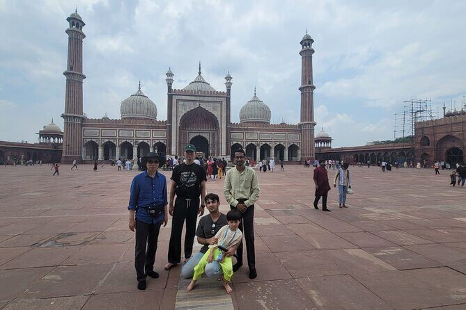 Private Old and New Delhi City Tour All Inclusive from Delhi - Practical Details and What to Expect