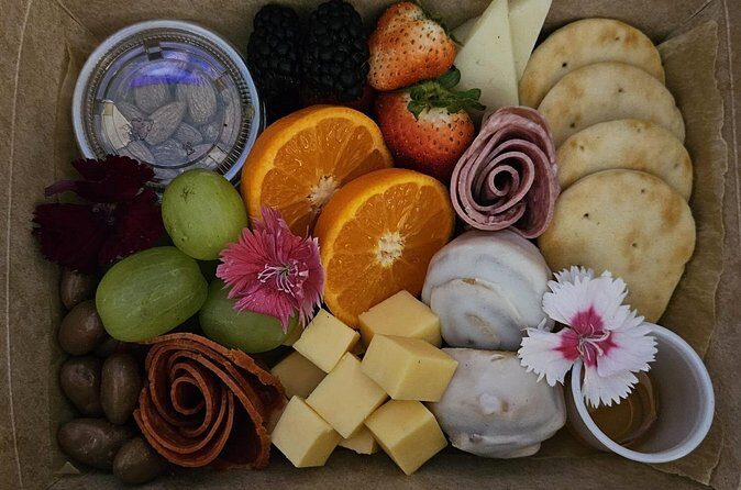 Private Picnic Experience in Condado Lagoon with Snacks Included - Analyzing the Value: Is It Worth the Price?