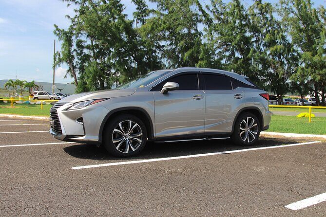 Private Round Trip Airport (UVF) Transfer: Luxury SUV - Who Will Love This Service?