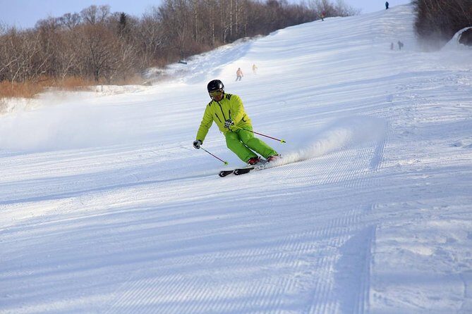 Private Round Trip Transfer to Nanshan, Jundushan or Huaibei Ski Resort from Beijing - What to Expect on the Day