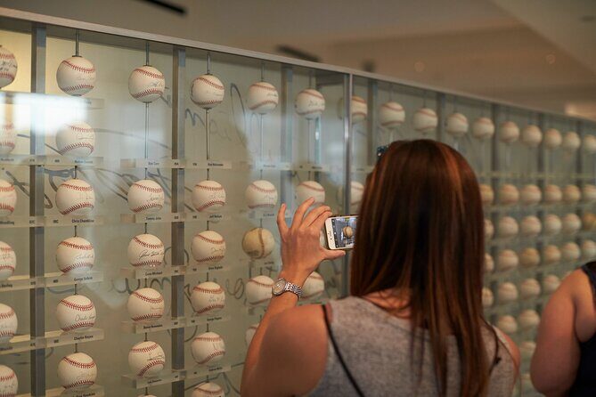 Private Roundtrip and Wait to Yankee or Mets Game - Detailed Breakdown of the Itinerary