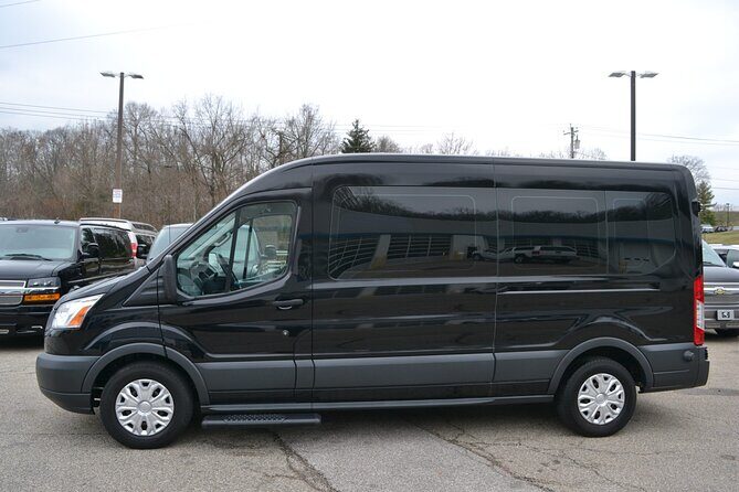 Private Roundtrip Minibus Transfer to Cable Beach - The Value of a Private Transfer in Nassau