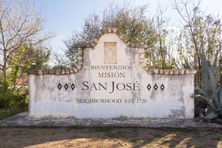 Private San Antonio Missions Half-Day Tour With Local Guide - Visiting the Missions: What to Expect at Each Stop