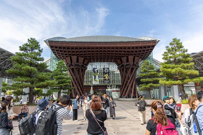 Private Sightseeing Tour from Kanazawa Port / Private Vehicle - The Value of a Private Guide and Vehicle