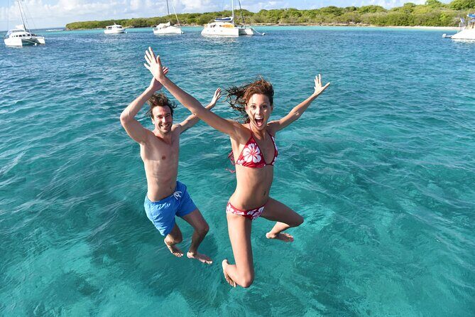 Private St Thomas Luxury Catamaran Trip for Groups up to 24 Guest - Key Points