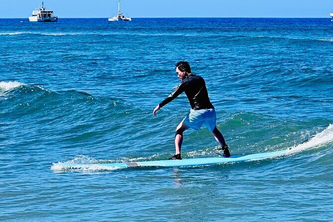 Private Surf Lesson Lahaina Beach Breakwall with Board included - Who Will Love This Experience?
