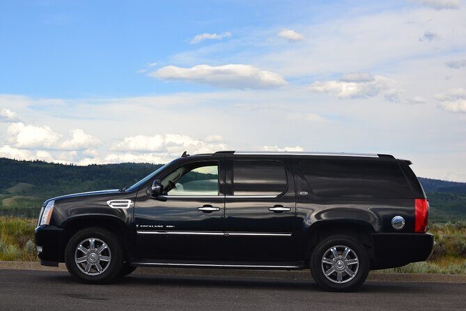 Private SUV Transfers to/ from Jackson Hole Airport JAC - A Closer Look at the Highlights