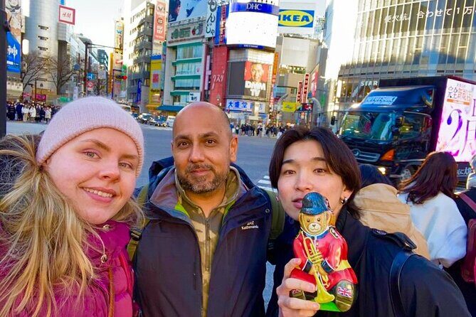 Private Tokyo Walk with Young Local /Photo Gift /Only Group Fee - The Sum Up