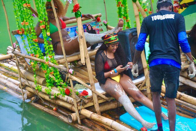 Private tour from Ocho Rios to Rio Nuevo Rafting and Shopping - What Makes This Tour Special?