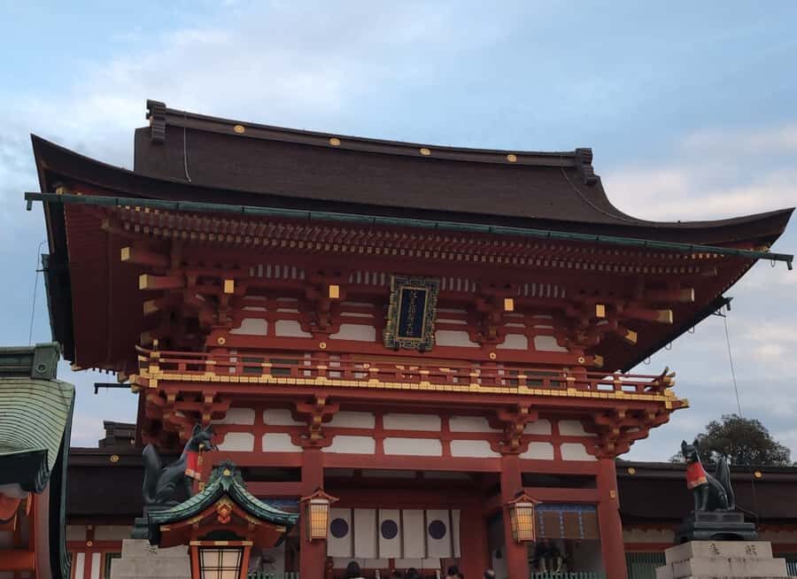 Private tour Fushimi Inari and Kiyomizu-dera w/Spanish Guide - What Makes This Tour Stand Out?