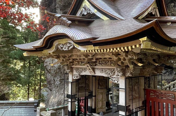 Private Tour in a Spiritual Hot Spot of Japan for Good Fortune - A Closer Look at the Tour