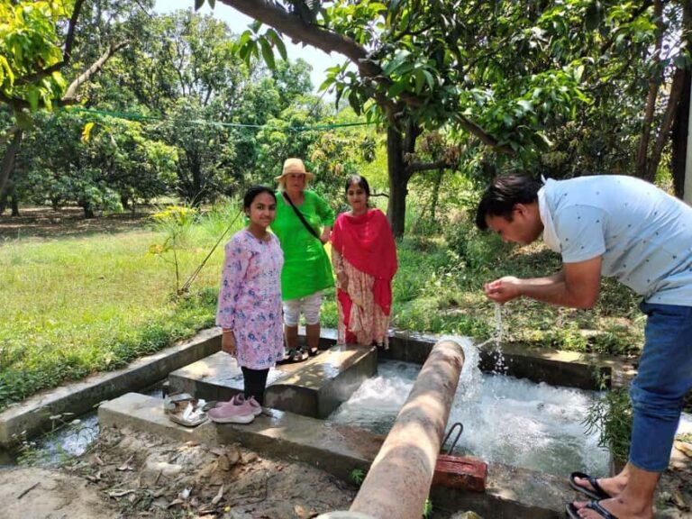 Private Tour to an Indian Village & Cooking Class
