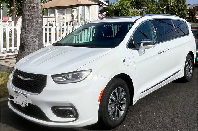 Private Transfer Anaheim Resort From or To Los Angeles - Vehicle Options & Capacity