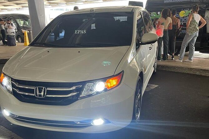 Private Transfer from Douglas Charles Airport to Dominica Island - A Closer Look at the Transfer Experience