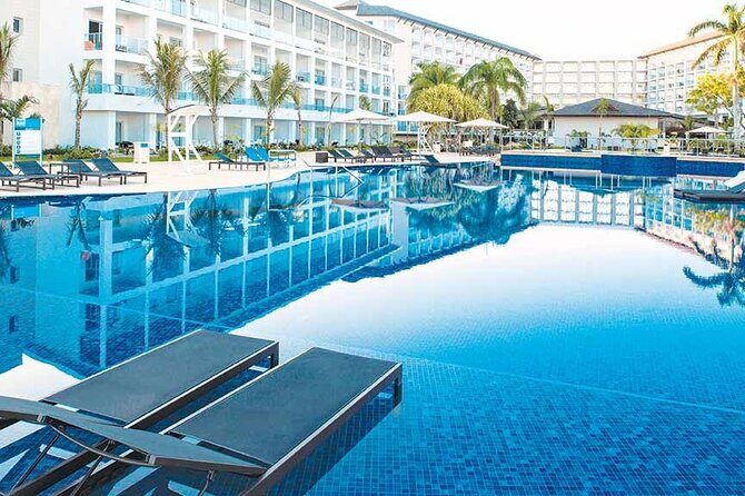 Private Transfer from Montego Bay Airport to Falmouth Hotels - FAQ