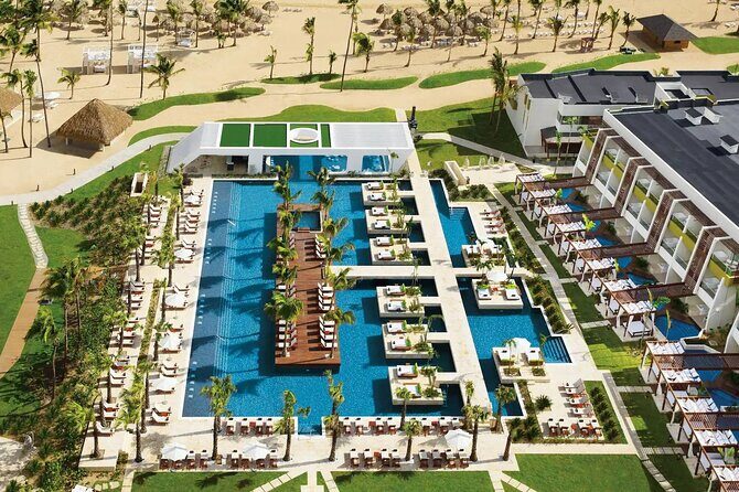 Private Transfer from Punta Cana Airport to Dreams Onyx - Why Travelers Love It