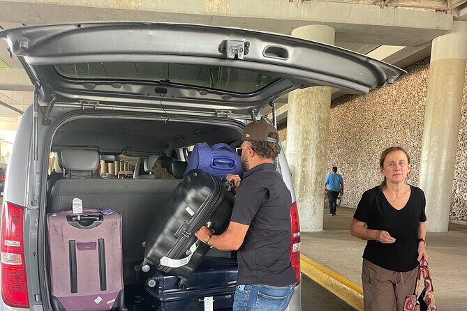 Private Transfer from Punta Cana Airport to Hotels - The Pickup and Drop-off Process