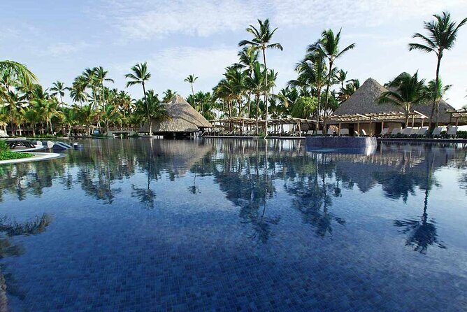 Private Transfer Punta Cana Airport to/from Barcelo Bavaro Palace - The Real Value of a Private Transfer