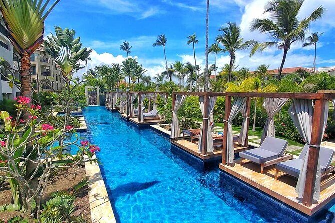 Private Transfer Punta Cana Airport to/from Secrets Royal Beach - Authentic Traveler Feedback